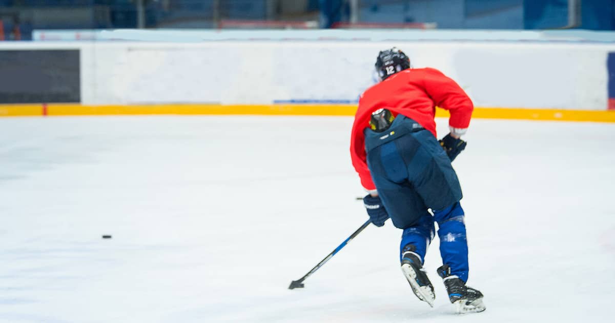 Stick and Puck on Sun, Nov 16 @ 8:30 pm at RIM Park in Waterloo | PickupHub
